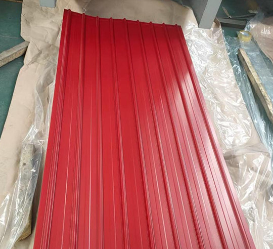 Building Z30 Color Coated Roofing Sheet SGCC 7-30um Red Metal Roof Panels
